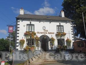 The Norton Arms in Halton (near Runcorn) : Pubs Galore