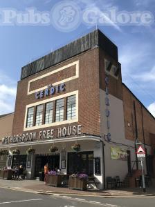 The Cerdic (JD Wetherspoon) in Chard : Pubs Galore
