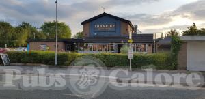 The Turnpike in Middlewich : Pubs Galore