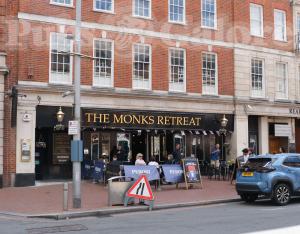 The Monks Retreat in Reading : Pubs Galore