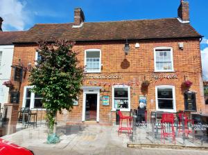 The Standing Order (JD Wetherspoon) in Stevenage : Pubs Galore