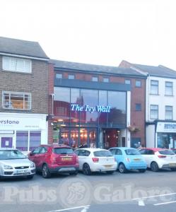 The Ivy Wall (JD Wetherspoon) in Spalding : Pubs Galore