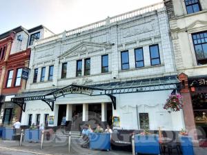 The York Palace (JD Wetherspoon) in Llanelli : Pubs Galore