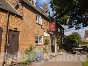 The Bell in Shenington (near Banbury) : Pubs Galore