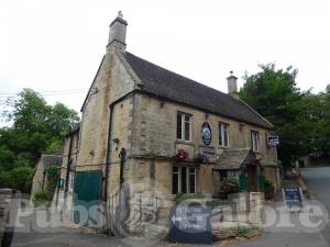 The Fox at Barrington in Great Barrington (near Burford) : Pubs Galore