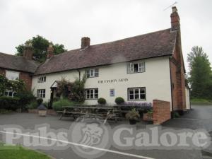 The Eyston Arms in East Hendred (near Wantage) : Pubs Galore