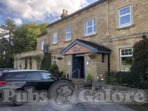 The Walnut Tree Inn in Blisworth (near Northampton) : Pubs Galore