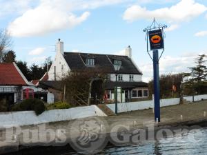 Reedham Ferry Inn in Reedham (near Norwich) : Pubs Galore