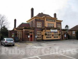 The Strafford Arms in Potters Bar : Pubs Galore