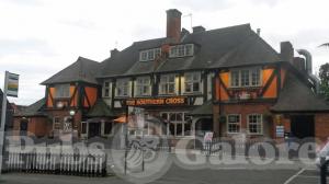 The Southern Cross in Watford : Pubs Galore