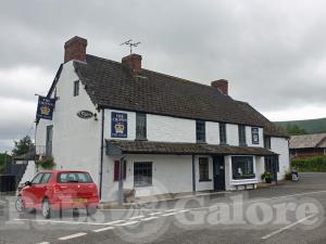 The Crown Inn in Longtown (near Hereford) : Pubs Galore