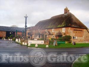 The Elm Tree Inn in Hightown (near Ringwood) : Pubs Galore