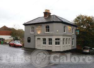 Millers Pond in Sholing, Southampton : Pubs Galore