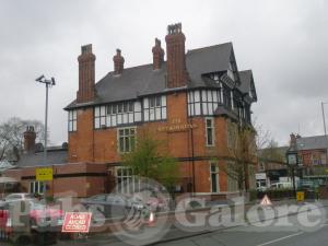 The Metropolitan in West Didsbury, Manchester : Pubs Galore
