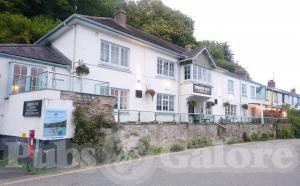 Heron Inn in Malpas (near Truro) : Pubs Galore