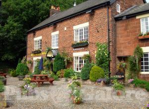 The Alvanley Arms Inn in Cotebrook (near Tarporley) : Pubs Galore