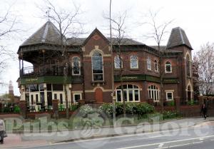 The Looking Glass (JD Wetherspoon) in Warrington : Pubs Galore