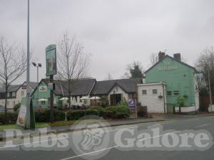 The Bulls Head in Handforth (near Wilmslow) : Pubs Galore