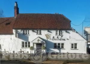 The Bull Inn in Arborfield Cross (near Reading) : Pubs Galore