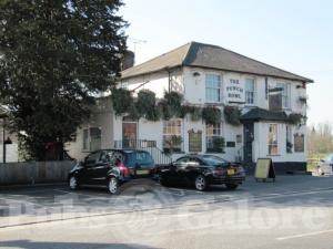 The Punch Bowl in Colnbrook (near Slough) : Pubs Galore