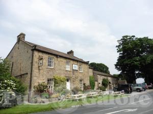 The Blue Lion in East Witton (near Leyburn) : Pubs Galore