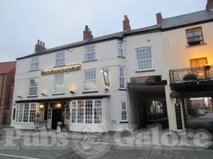 Bowmans Hotel in Howden (near Goole) : Pubs Galore