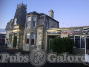 Abbotsinch in Grangemouth : Pubs Galore