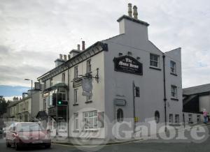 Manx Arms Hotel in Onchan : Pubs Galore