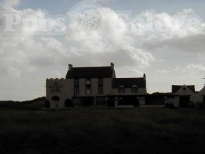 The Oyster Catcher in Rhosneigr (near Gaerwen) : Pubs Galore