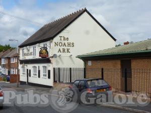 Noah's Ark in Tipton : Pubs Galore