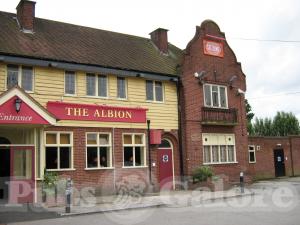 The Lancaster in Wednesfield, Wolverhampton : Pubs Galore