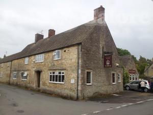 The Crown in Cerney Wick (near Cirencester) : Pubs Galore