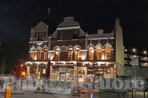 Princess Victoria in Shepherds Bush, W12 : Pubs Galore