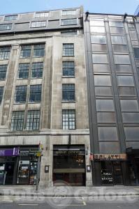 Nancy Spains in Fenchurch Street, EC3 : Pubs Galore