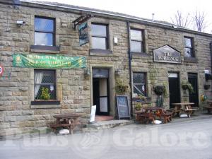 Top Lock in Wheelton (near Chorley) : Pubs Galore