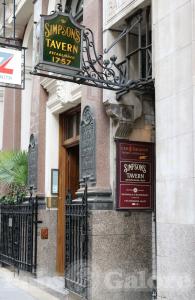 Simpsons Tavern in Bank, EC3 : Pubs Galore