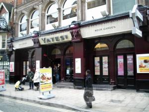 Yates's in Croydon : Pubs Galore