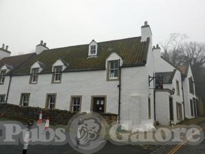 The Cramond Inn in Cramond Village (near Edinburgh) : Pubs Galore
