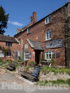 Farriers Arms in Todenham (near Moreton-In-Marsh) : Pubs Galore