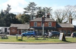 The Calleva Arms in Silchester (near Reading) : Pubs Galore