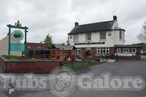 The Ollerton House in Ollerton (near Newark) : Pubs Galore