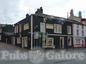Yankees in Workington : Pubs Galore