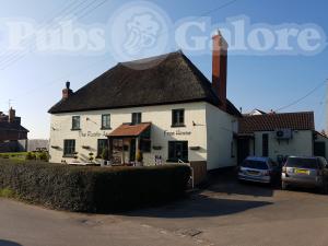 The Rusty Axe in Stembridge, Martock : Pubs Galore