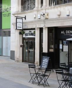 The Britannia in Monument, EC3 : Pubs Galore
