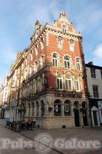The Masters Bar in Hull : Pubs Galore