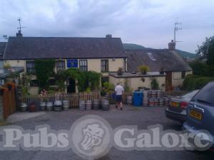 Kings Head in Llangennith (near Swansea) : Pubs Galore