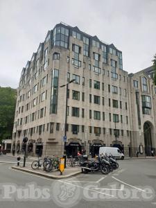 Be At One in Mayfair, W1 : Pubs Galore