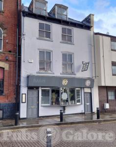 Bar 82 in Hull : Pubs Galore