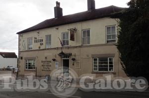 The Falcon Inn in Woore (near Crewe) : Pubs Galore