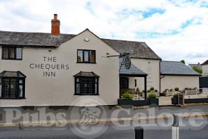 The Chequers Inn in Ettington (near Stratford-Upon-Avon) : Pubs Galore